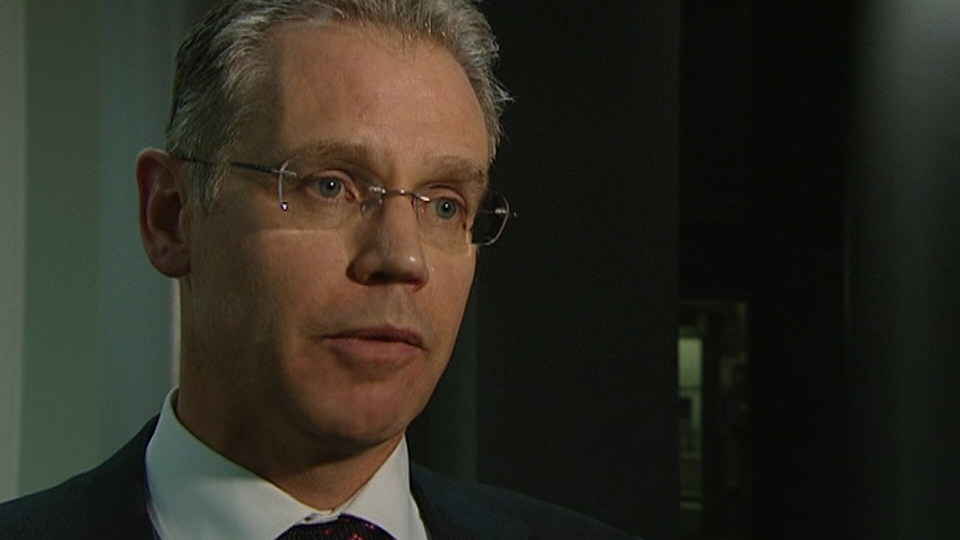 SAS-sjef Rickard Gustafson om sparetiltak og lønnskutt – NRK