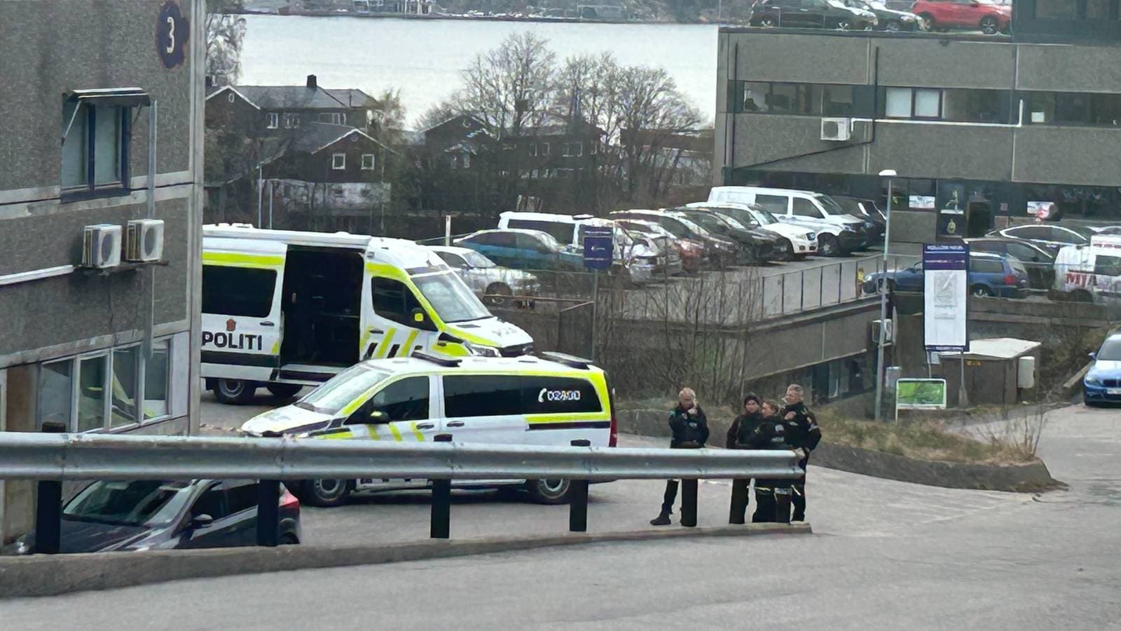 En mann siktet etter voldshendelse – alle tre har stikkskader – NRK Sørlandet – Lokale nyheter ...