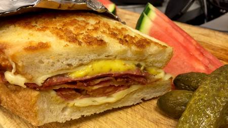 Varm tursandwich – NRK Mat – Oppskrifter og inspirasjon