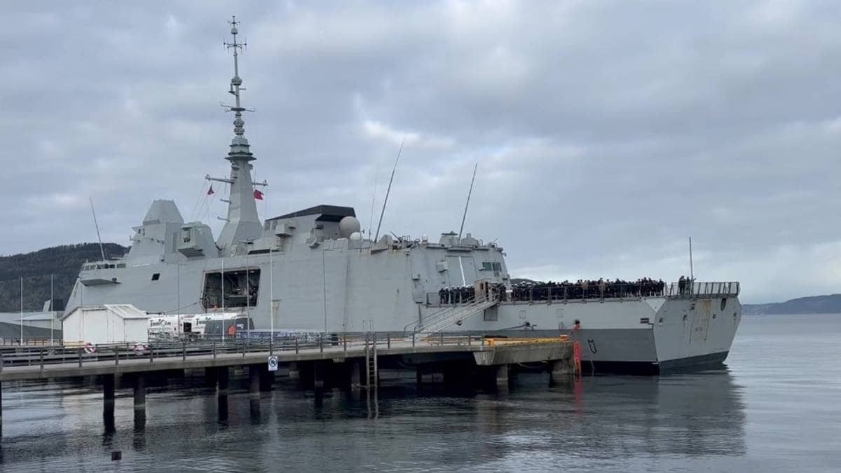 Fransk fregatt besøker Trondheim – NRK Trøndelag – Lokale nyheter, TV ...