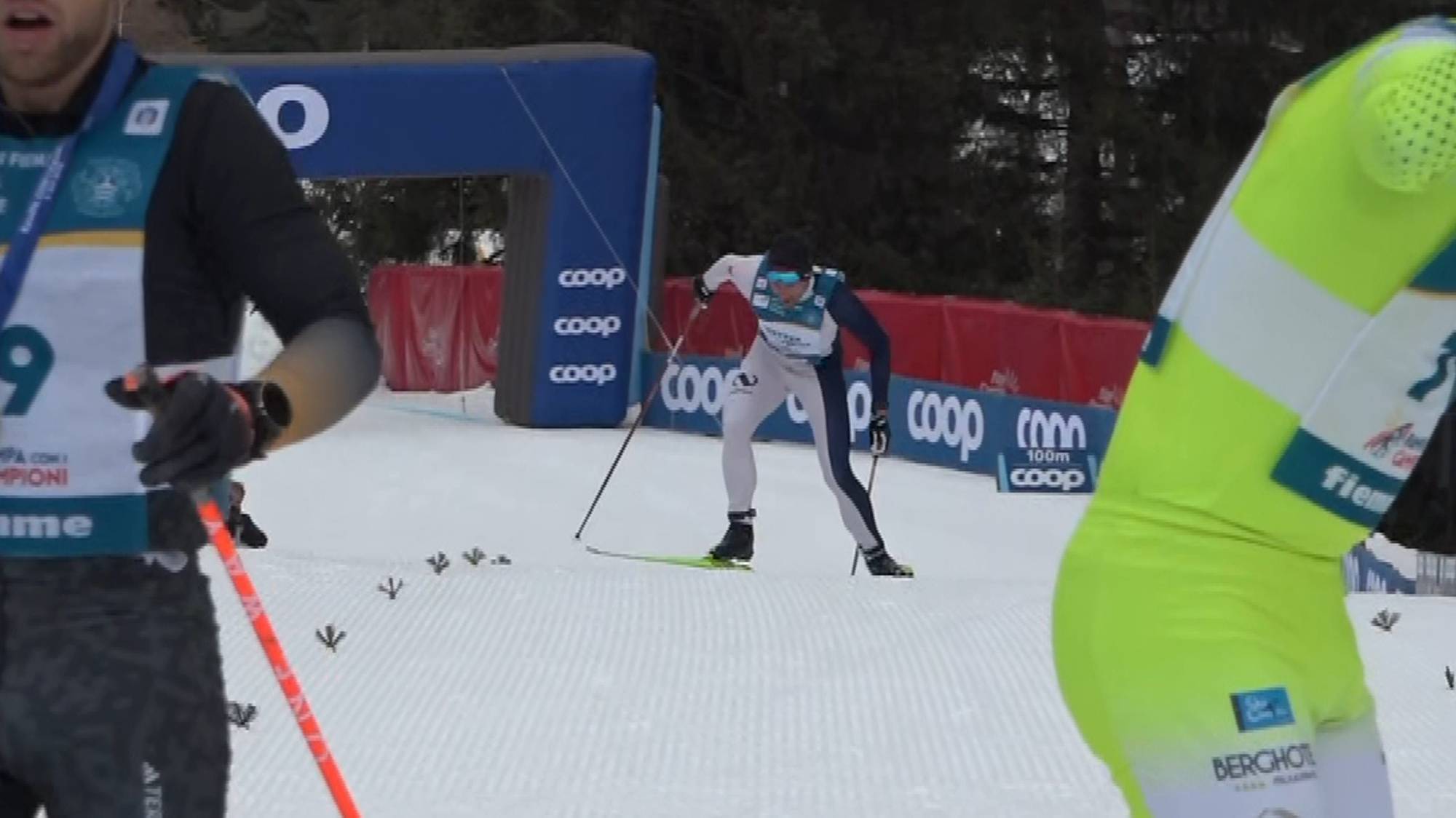 Langrenn: Petter Northug knust av gammel rival i sesongåpningen – NRK ... Langrenn: Petter Northug knust av gammel rival i sesongåpningen – NRK ...