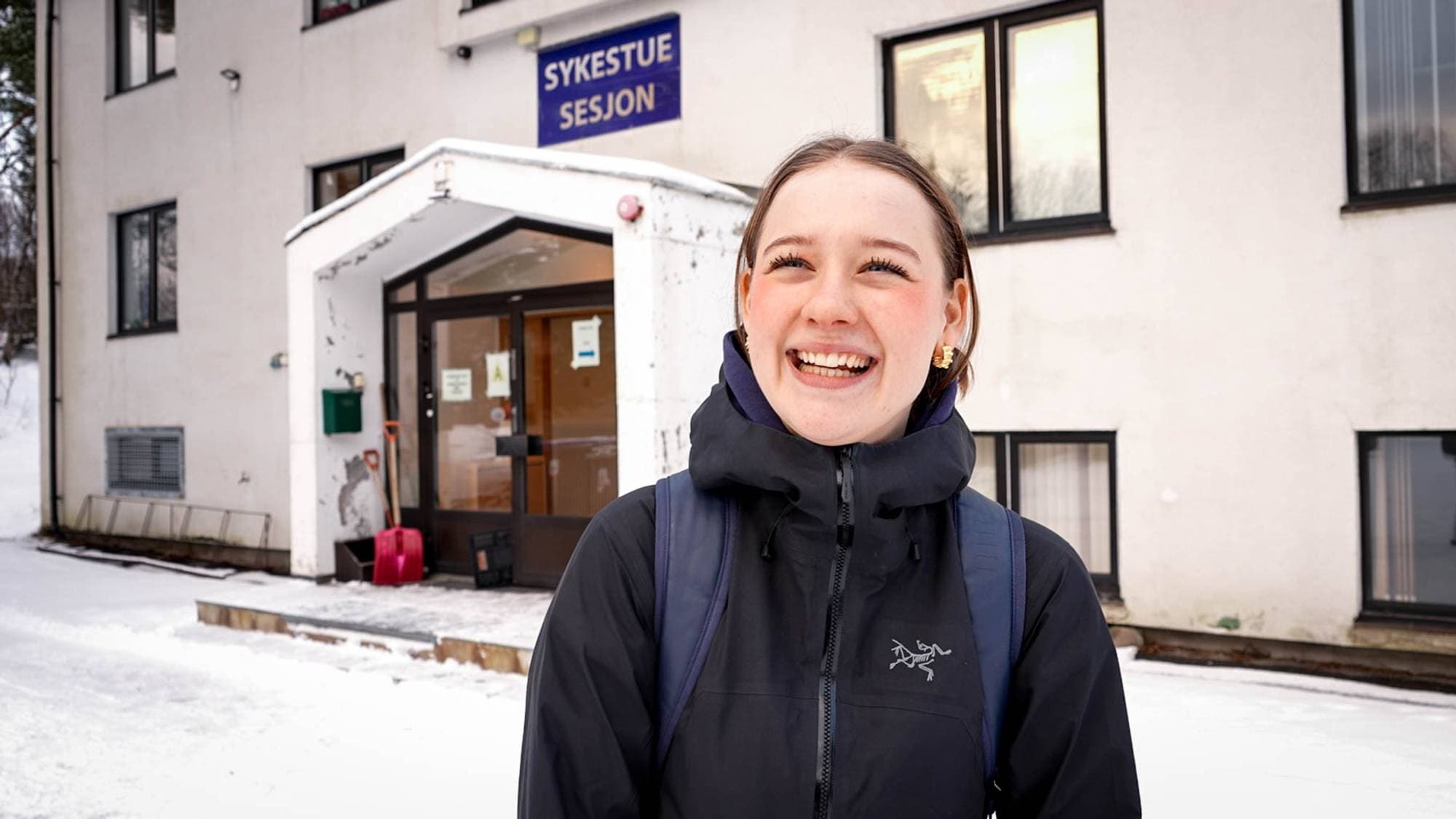 Dorthea vil inn i Forsvaret og Norge trenger flere vernepliktige. Slik ...