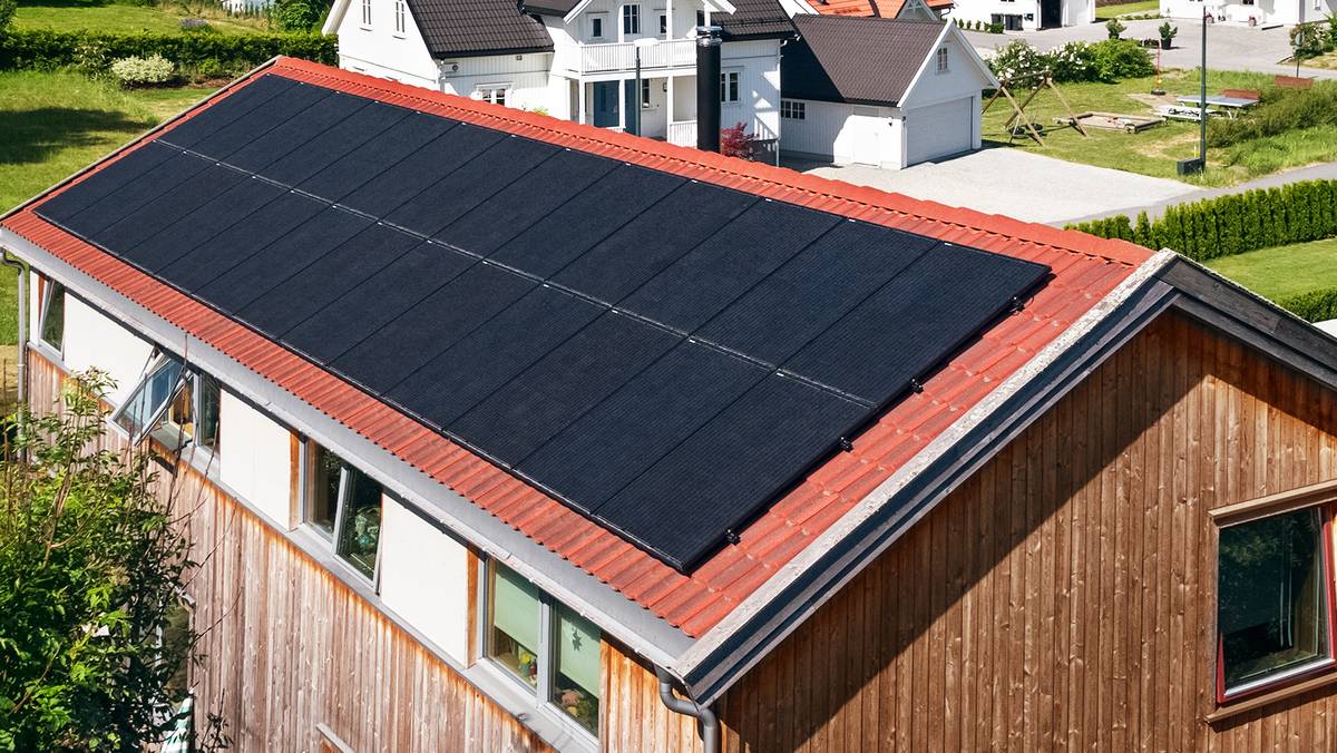 Langt flere installerer solcellepaneler på husene sine – NRK Norge ...
