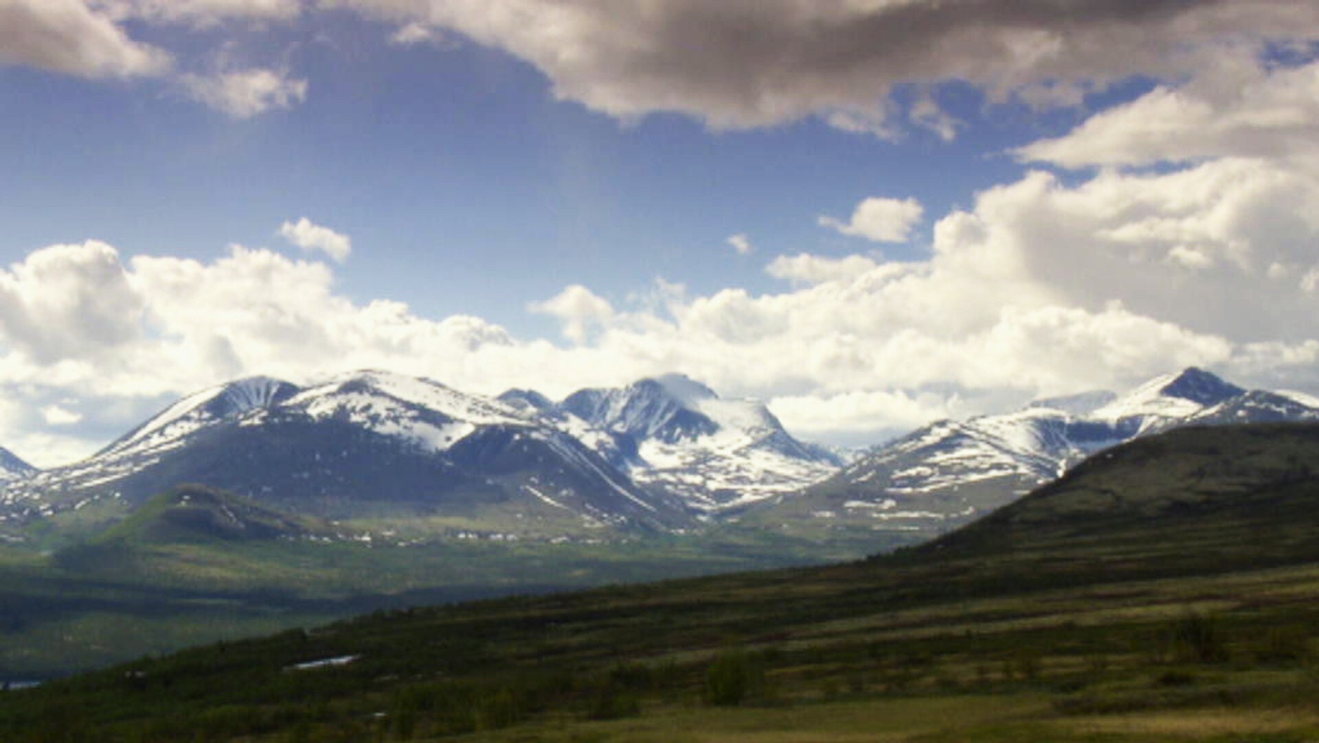 Utsikt mot «Vinternatt i Rondane» – NRK