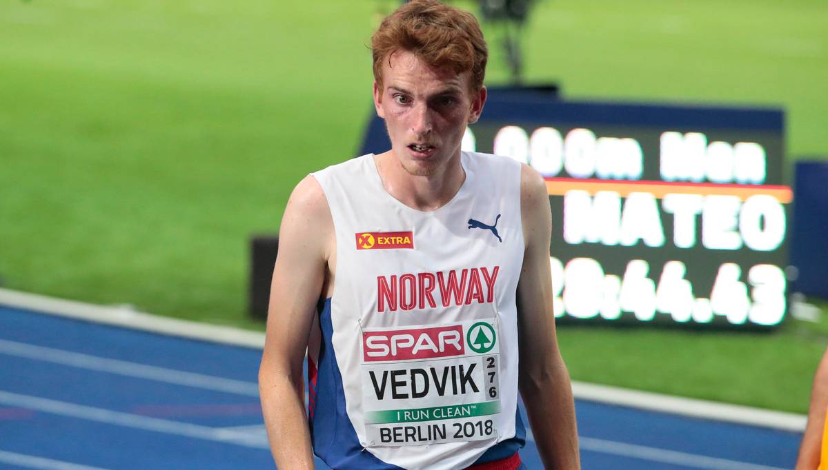 Vedvik langt bak på 10.000 meter – NRK Sport – Sportsnyheter ...