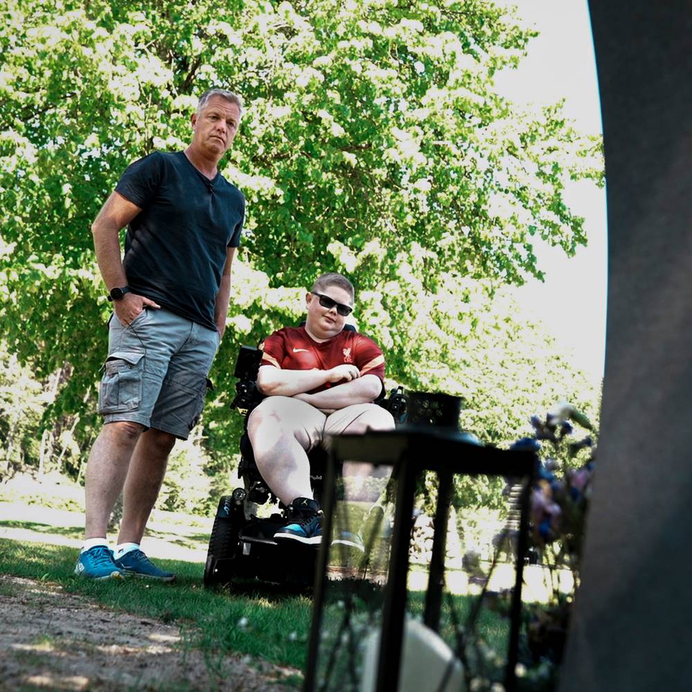 Daniel og Simen ble stjerner på YouTube – i kulissene har pappaen ...