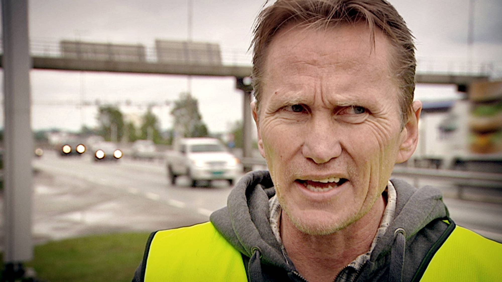 Trygg Trafikk advarer mot el-moped – NRK Sørlandet – Lokale nyheter, TV ...