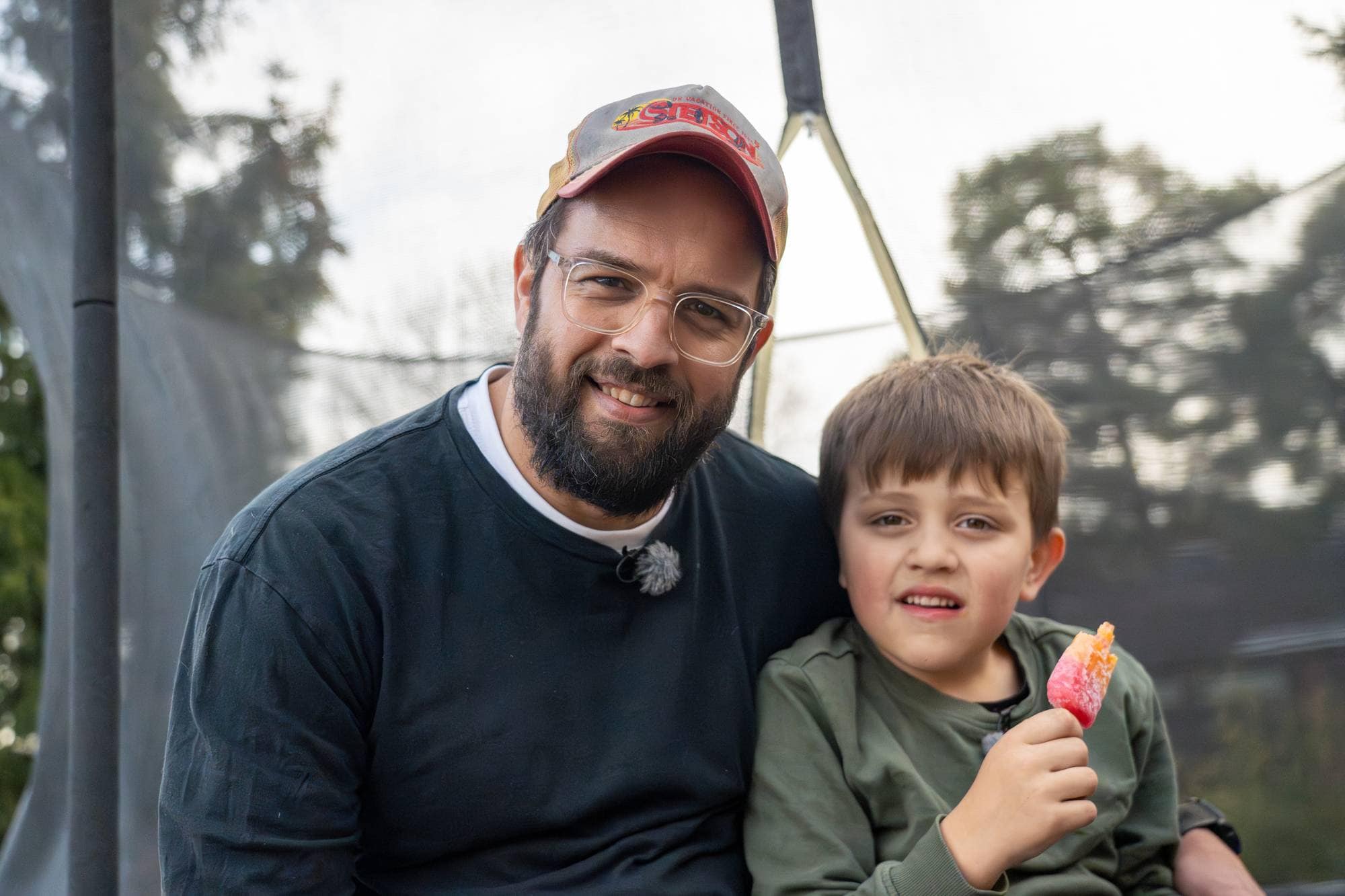 Foreldreaksjon sprer seg: 161 skoler ser på smarttelefon-stopp – NRK ...