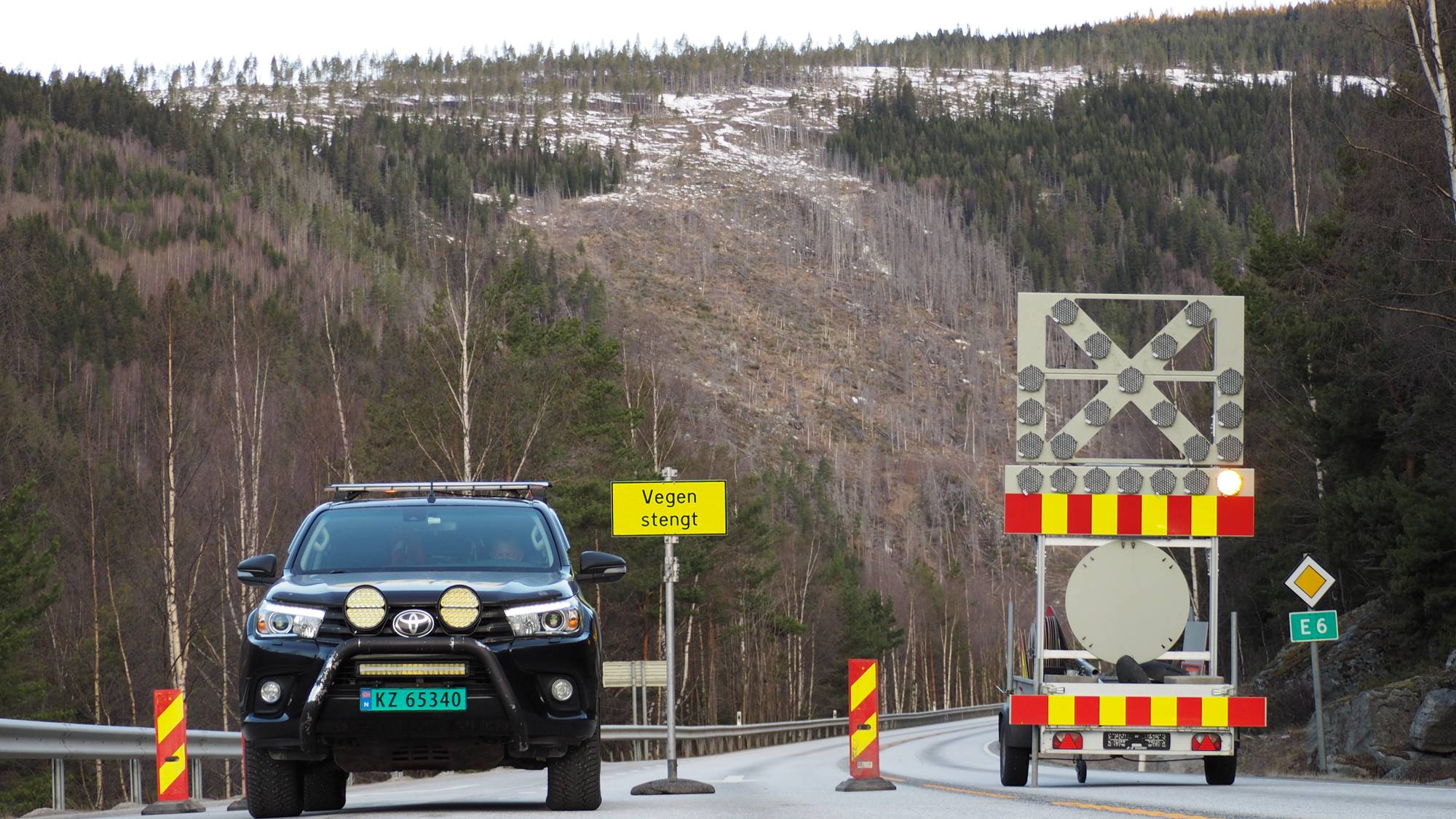 Is har rast ut på E6 i Rosten i Sel – NRK Innlandet – Lokale nyheter ...