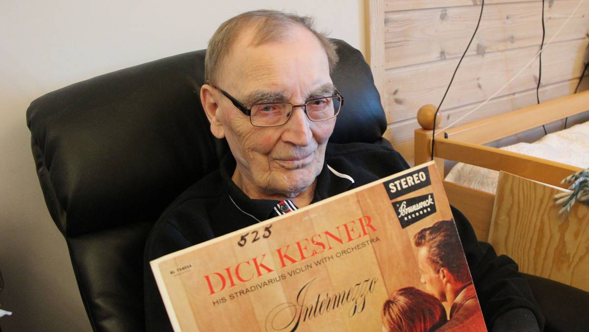 George (105) har travle dager – NRK Innlandet – Lokale nyheter, TV og radio