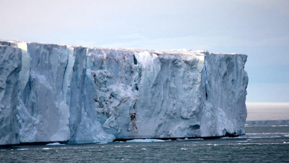 Isbre på vei ut i Barentshavet – NRK Troms og Finnmark – Lokale nyheter ...