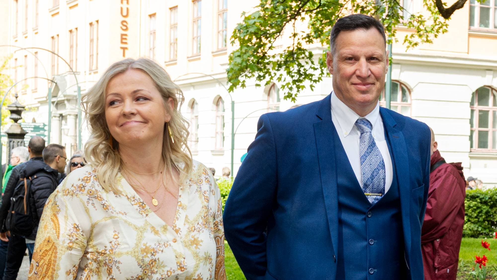 Kjersti Stenseng og Tom Tvedt har giftet seg – NRK Innlandet – Lokale ...