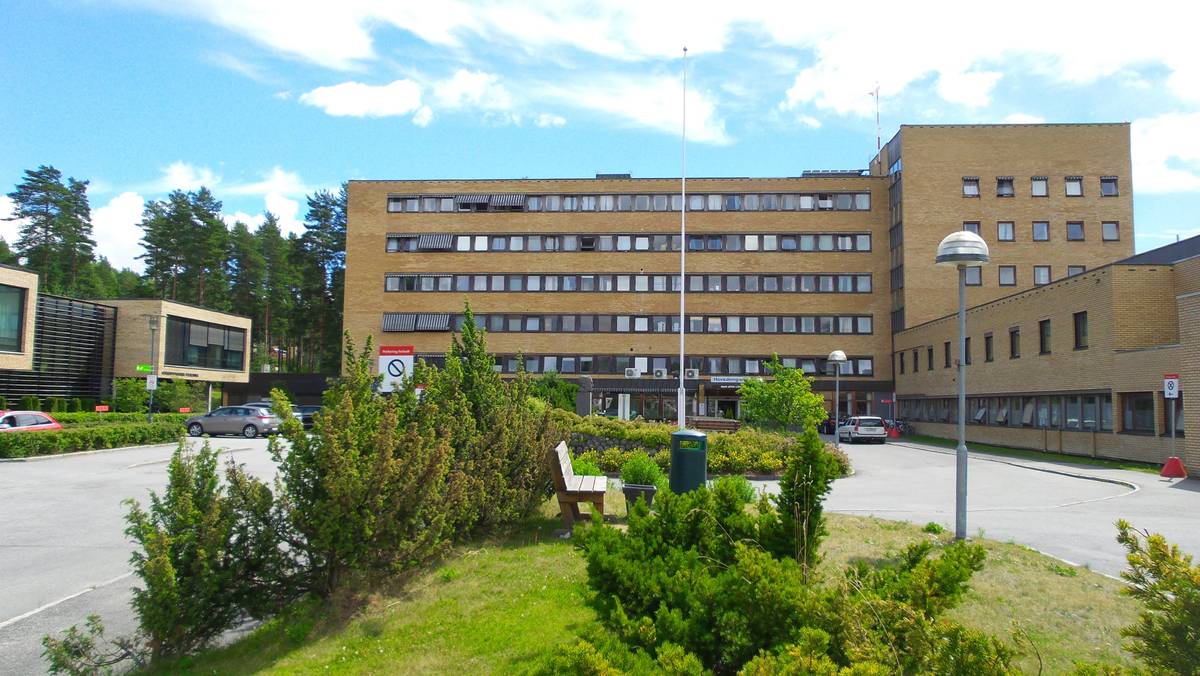 Ringerike sykehus roses av prestisjetidsskrift etter 22. juli – NRK ...