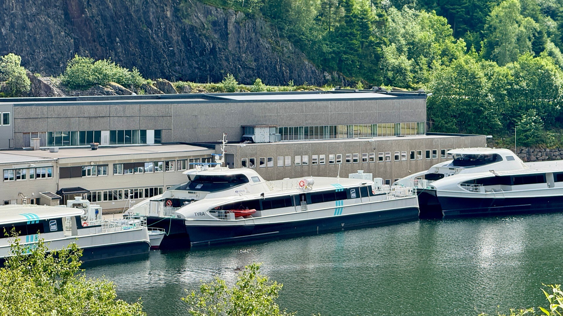 Se Vestlandsrevyen 19:30 – NRK Vestland