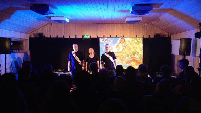 Braksuksess med politisk teater – NRK Sápmi - samiske nyheter, kultur ...