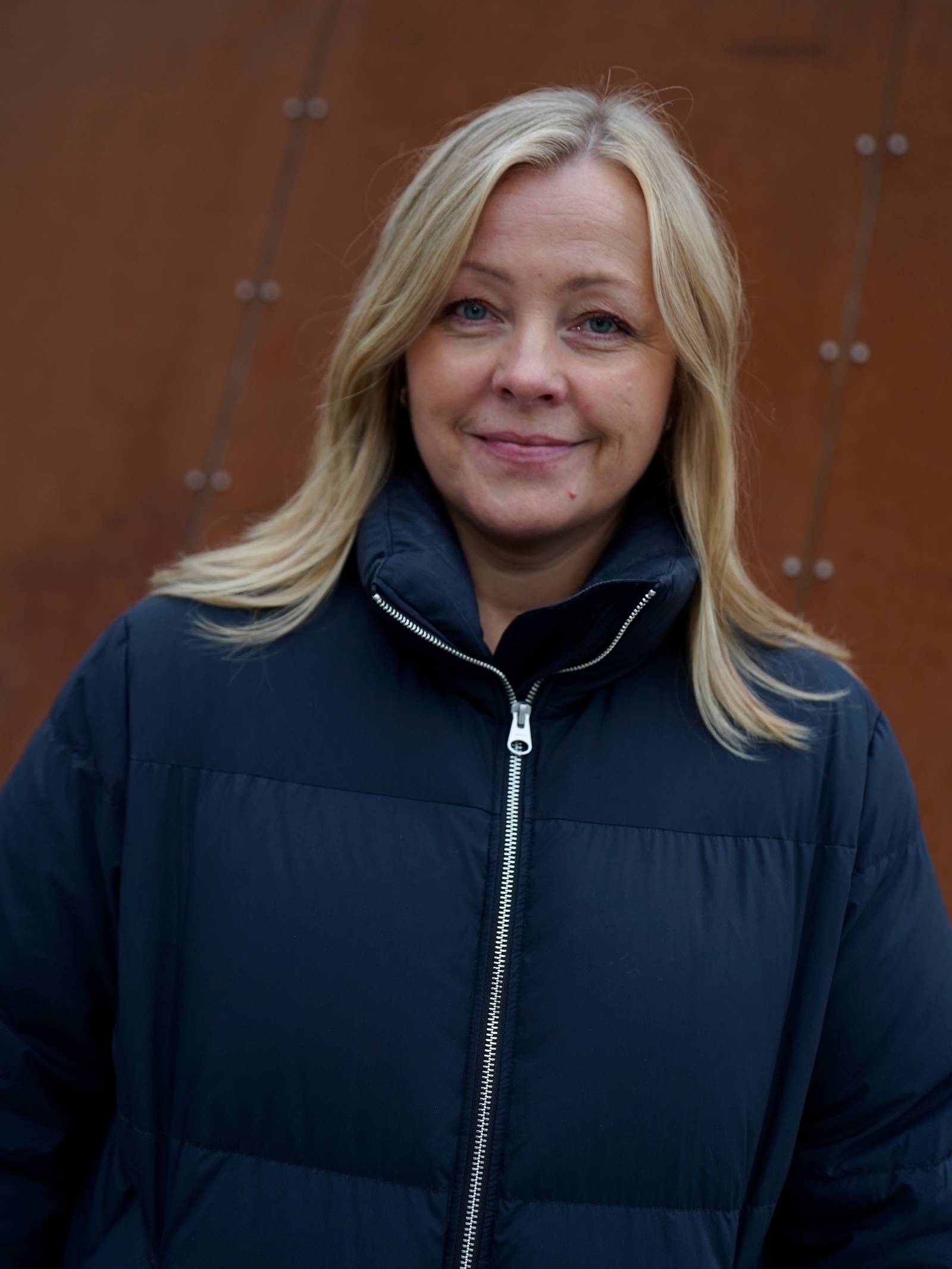 Aps mektige partisekretær Kjersti Stenseng går av – NRK Norge ...