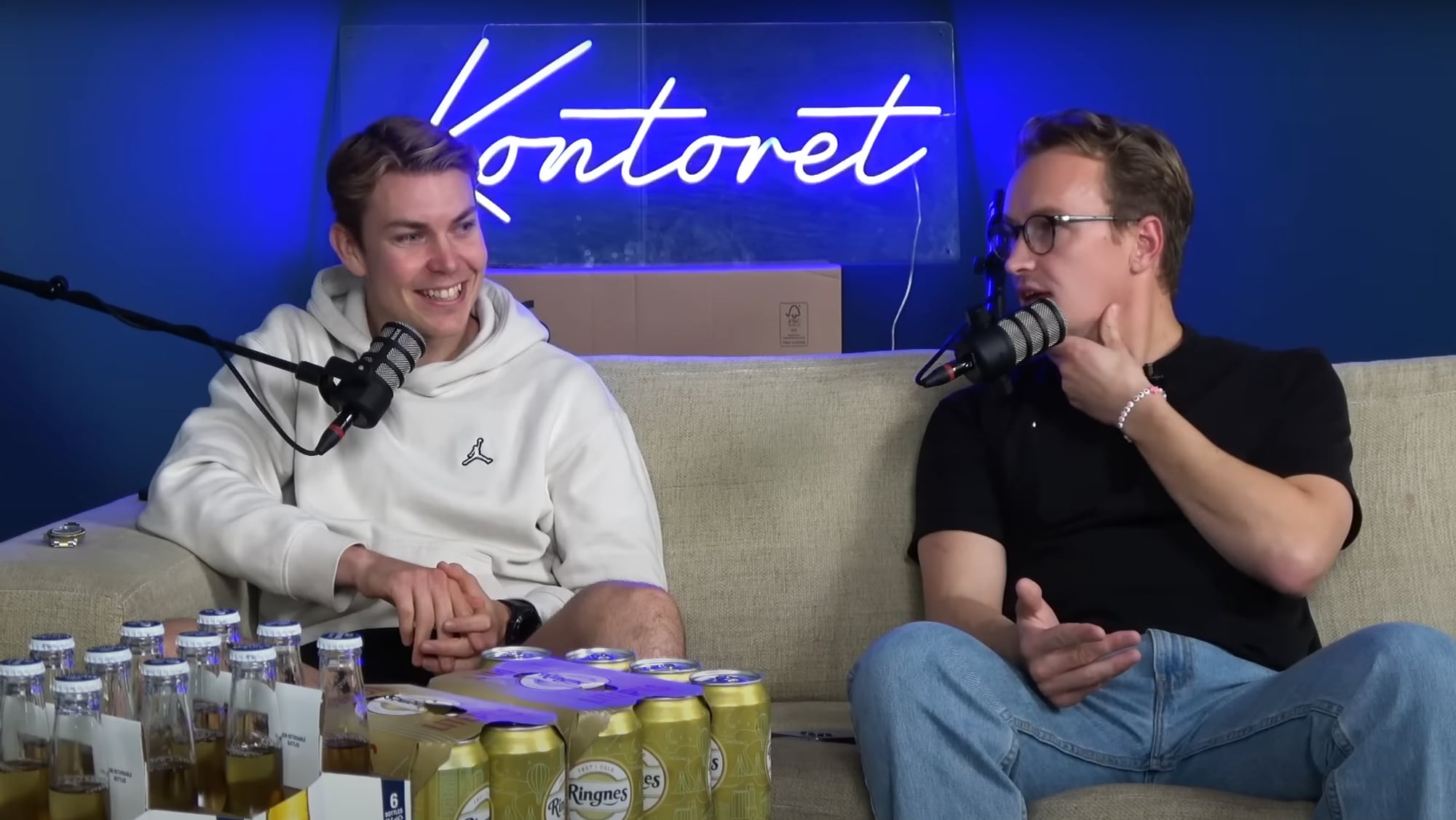 Årets gullbarbie til Gutta Sprut AS – Siste nytt – NRK