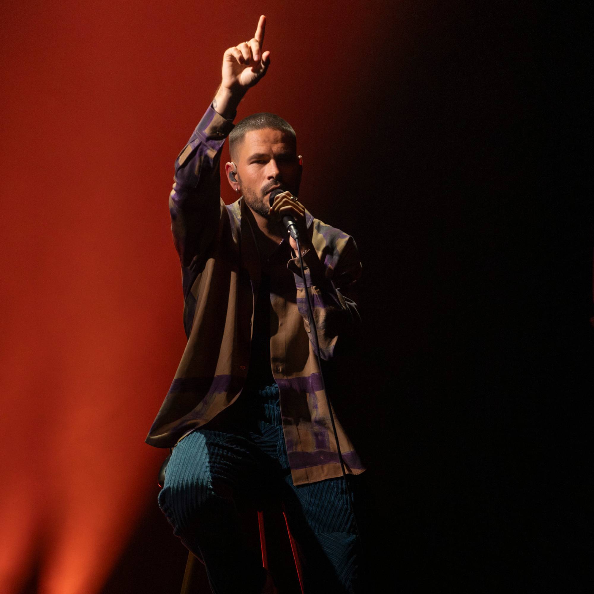 Chris Holsten: – Følelser er vanskelige å snakke om – NRK Kultur og ...