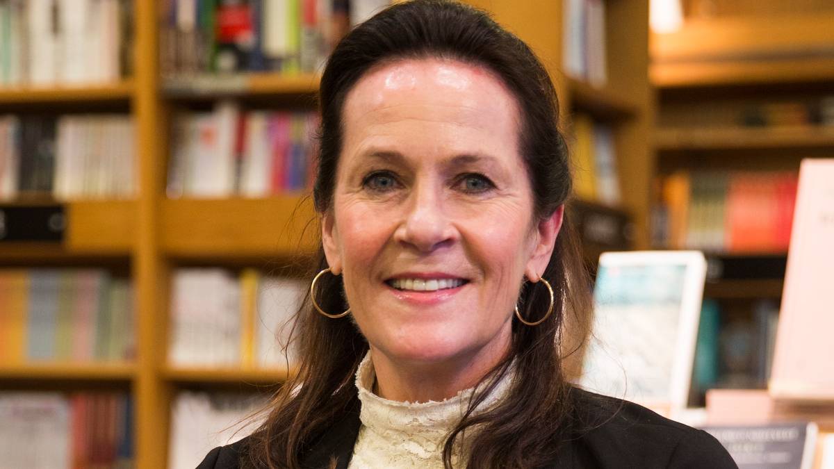Helga Hjorth svarer søsteren: – Det handler ikke om å ta noen – NRK ...