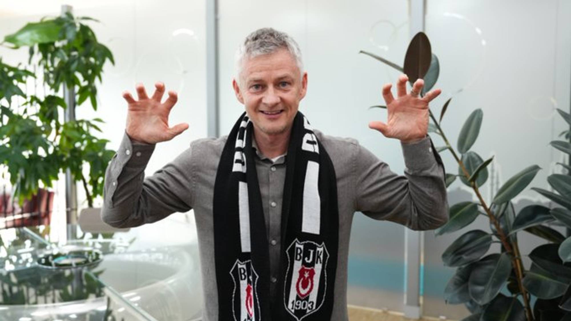 Ole Gunnar Solskjær presenteres som Besiktas-manager – NRK Sport – Sportsnyheter, resultater og ...