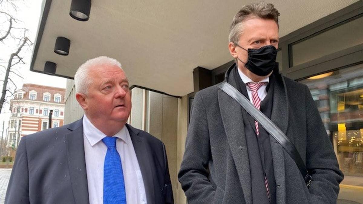 Frode Berg i lukket stortingshøring – Siste nytt – NRK