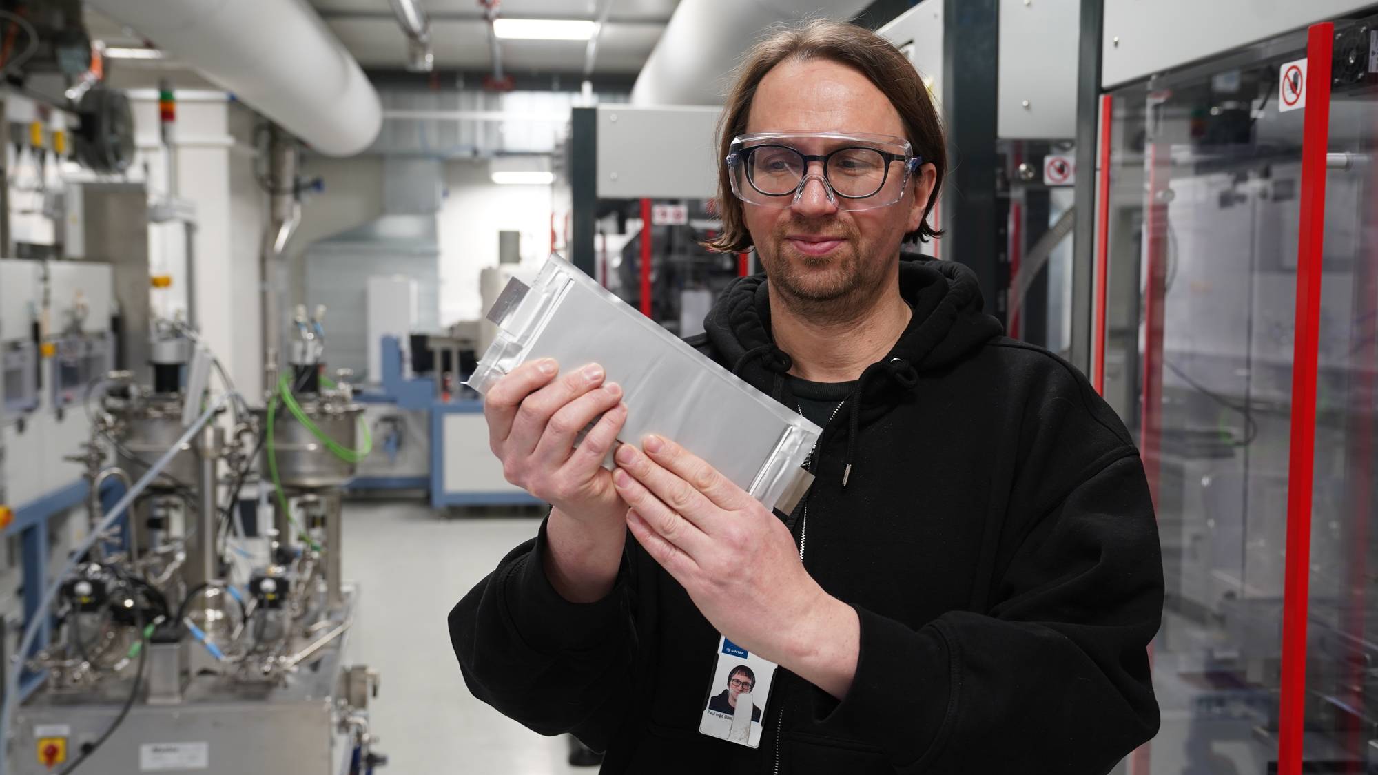 Har battericellen klar – viktig milepæl for norsk batteriindustri – NRK ...