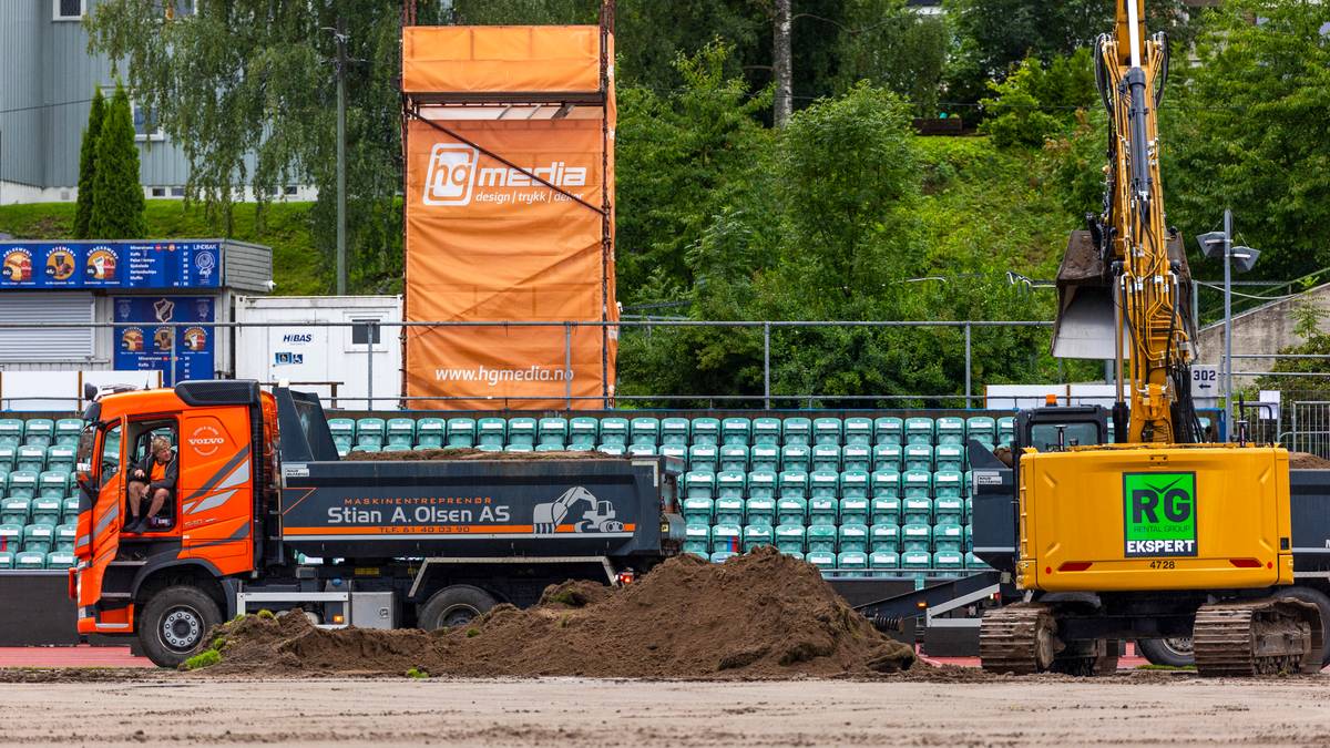Kunstgresset på Nadderud forsinket – eliteseriekamp må flyttes – NRK ...