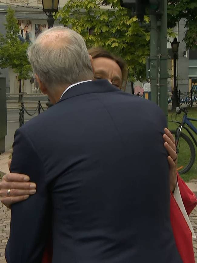 Jonas Gahr Støre så kona Marit Slagsvold bli prest: – Jeg er veldig ...