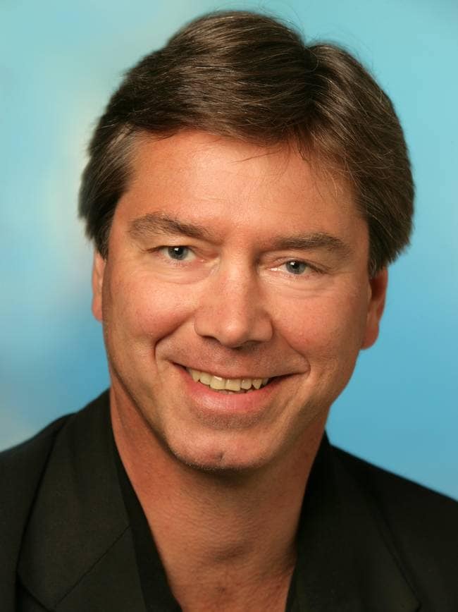 Knut Erik Holm er død – NRK Norge – Oversikt over nyheter fra ulike ...