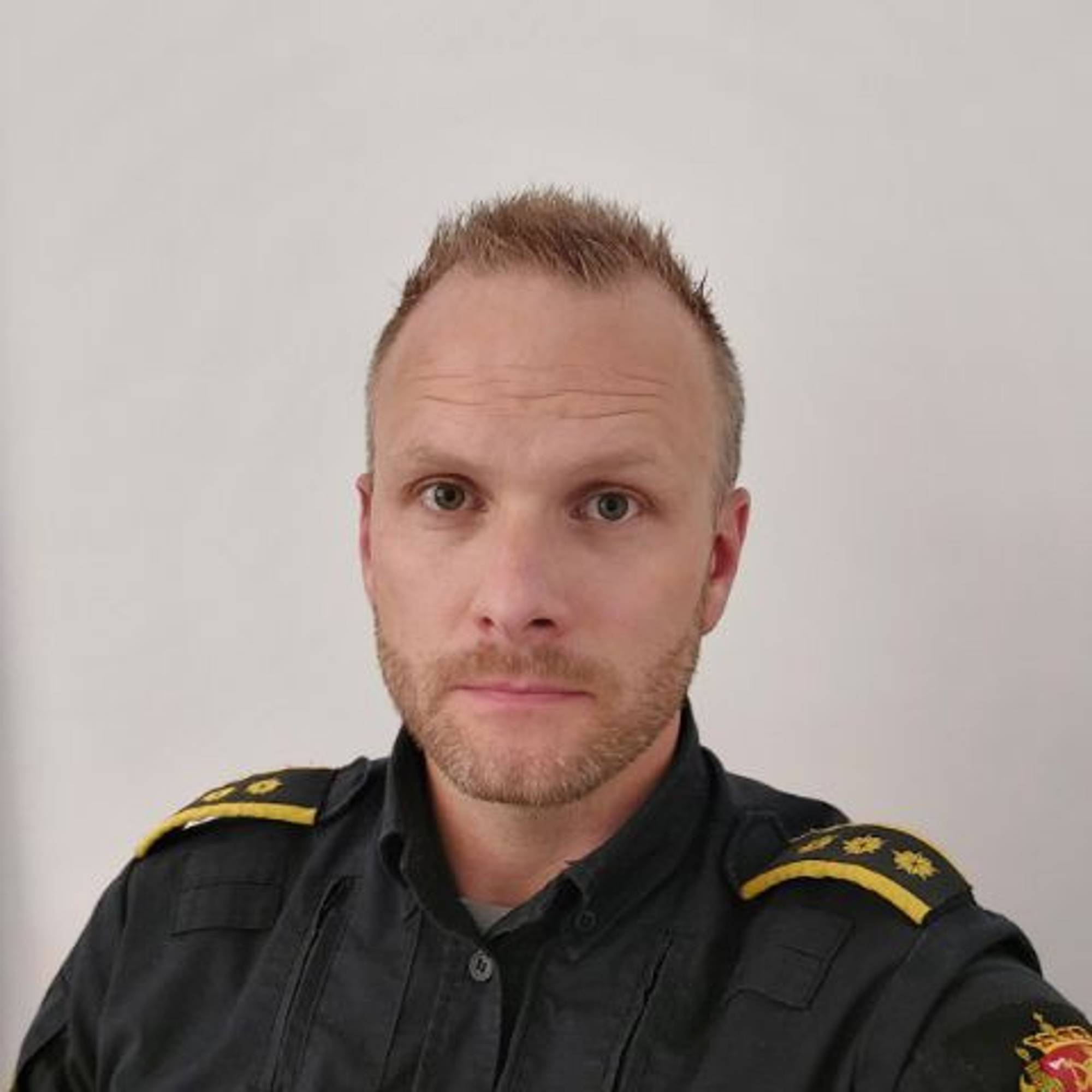 Spiste fleinsopp på telttur: Ble funnet naken langs veien – NRK Østfold ...