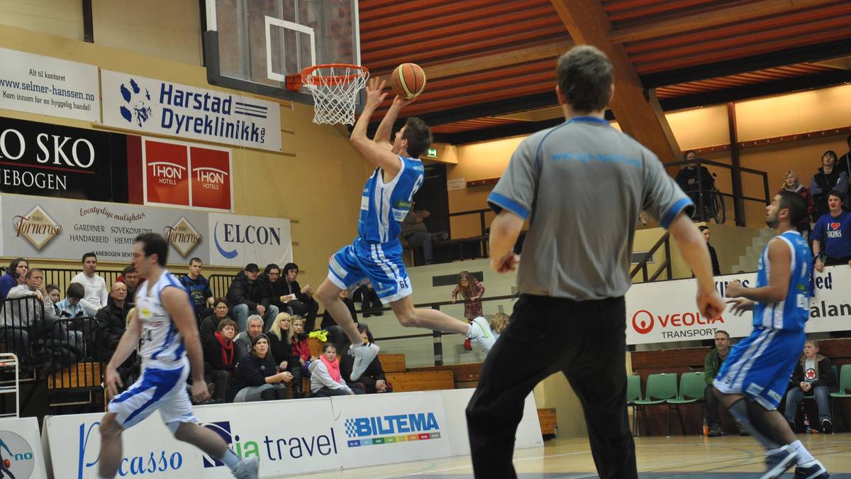 Harstad Vikings ute av sluttspillet – NRK Troms og Finnmark