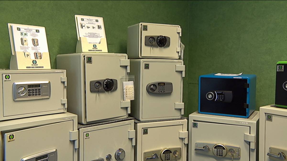 Selger stadig flere pengeskap – NRK Norge – Oversikt over nyheter fra ...