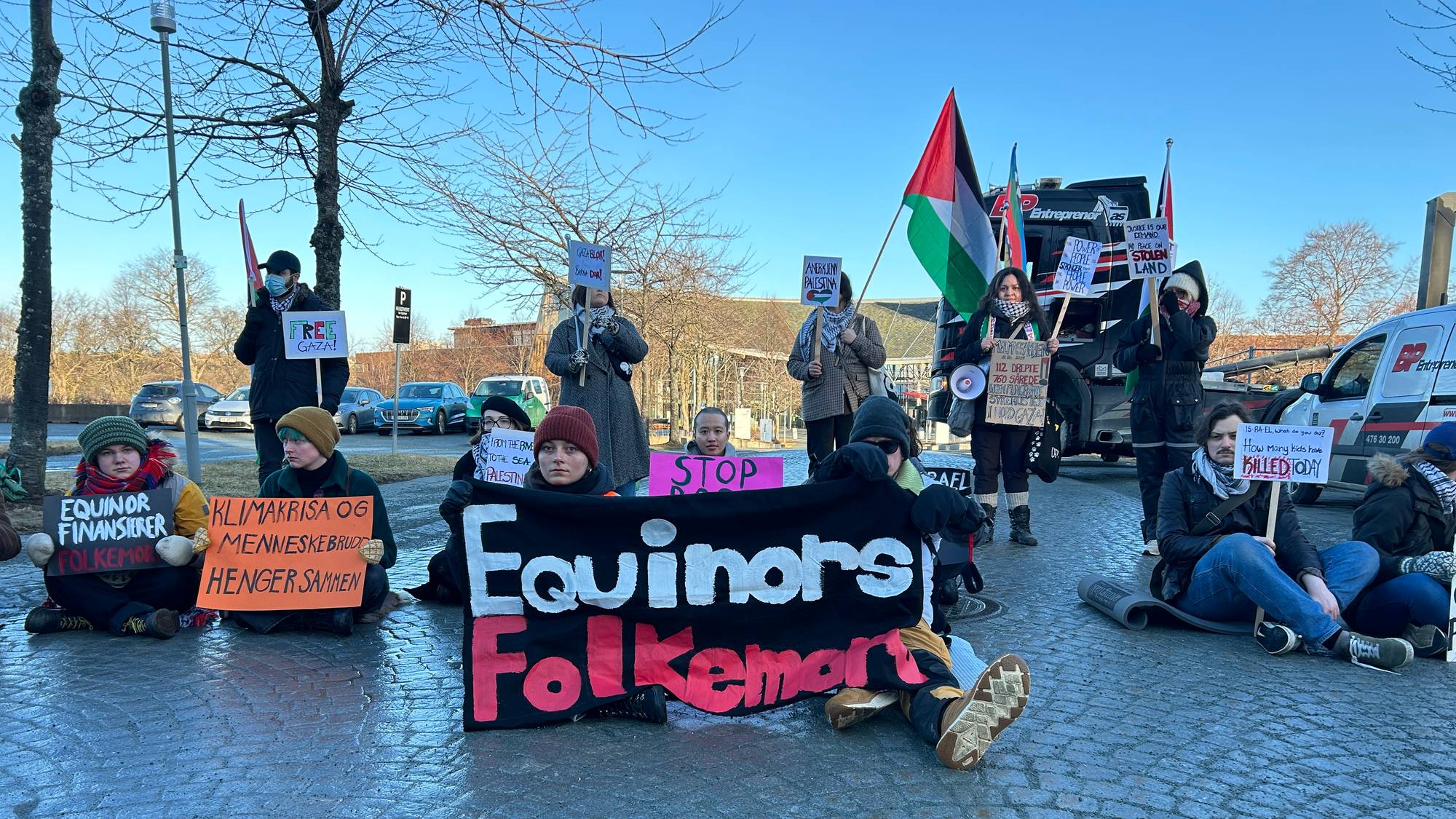 Aksjonerer mot Equinor i Trondheim, Bergen, Oslo, Florø, Stavanger og ...