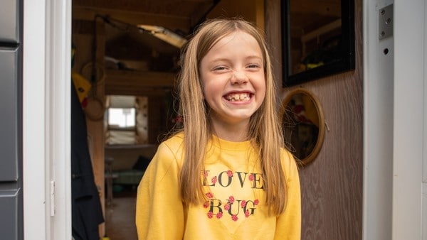 NRK Super - Bli med heim