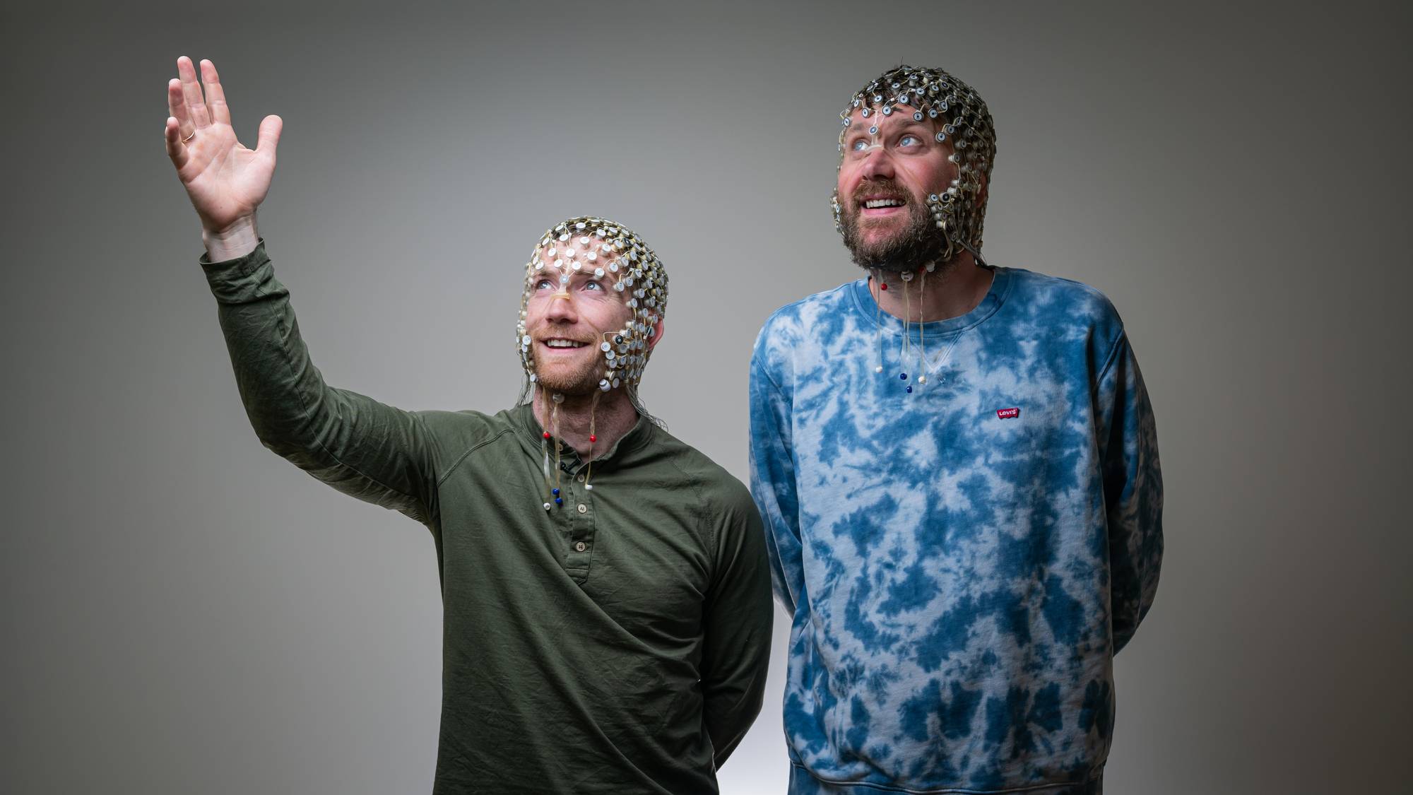 Michael Stilson og Sven Bisgaard Sundet fra «Avlogga» på NRK får prisen ...