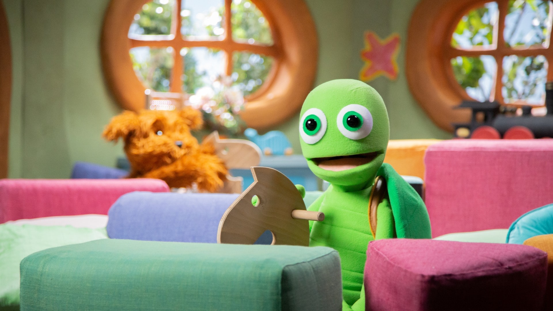 Dyra i Dyrebo - NRK TV