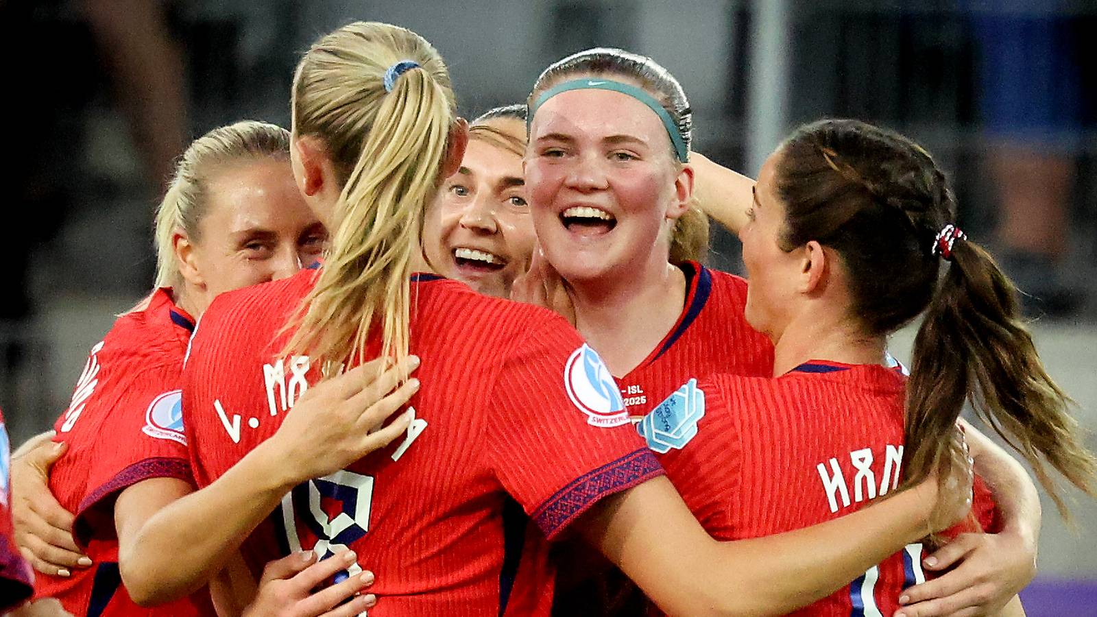 Landslaget i fotball, kvinner – NRK Sport – Sportsnyheter, resultater og sendeplan