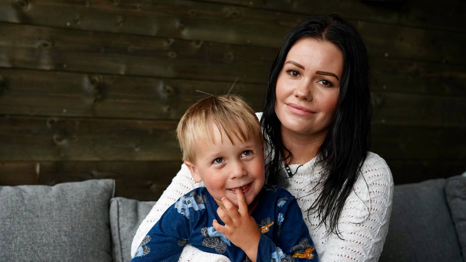 Har funnet 20 donorsøsken til sønnen. Vil at han skal vite hvem de er ...