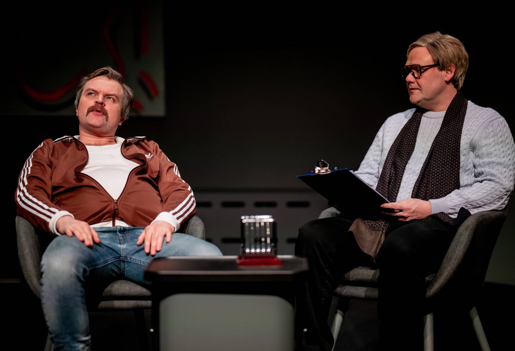 Anmeldelse: «Arve Leksnes» ved Teater Innlandet – Anmeldelser og anbefalinger