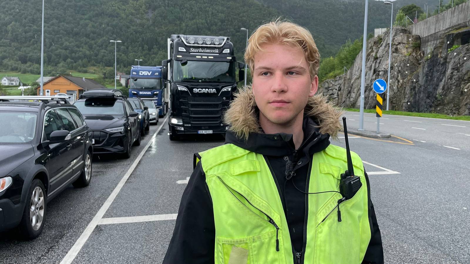 Ferjebillettør Simon må tåle mye på jobb. Han har blitt kalt nazist og ...