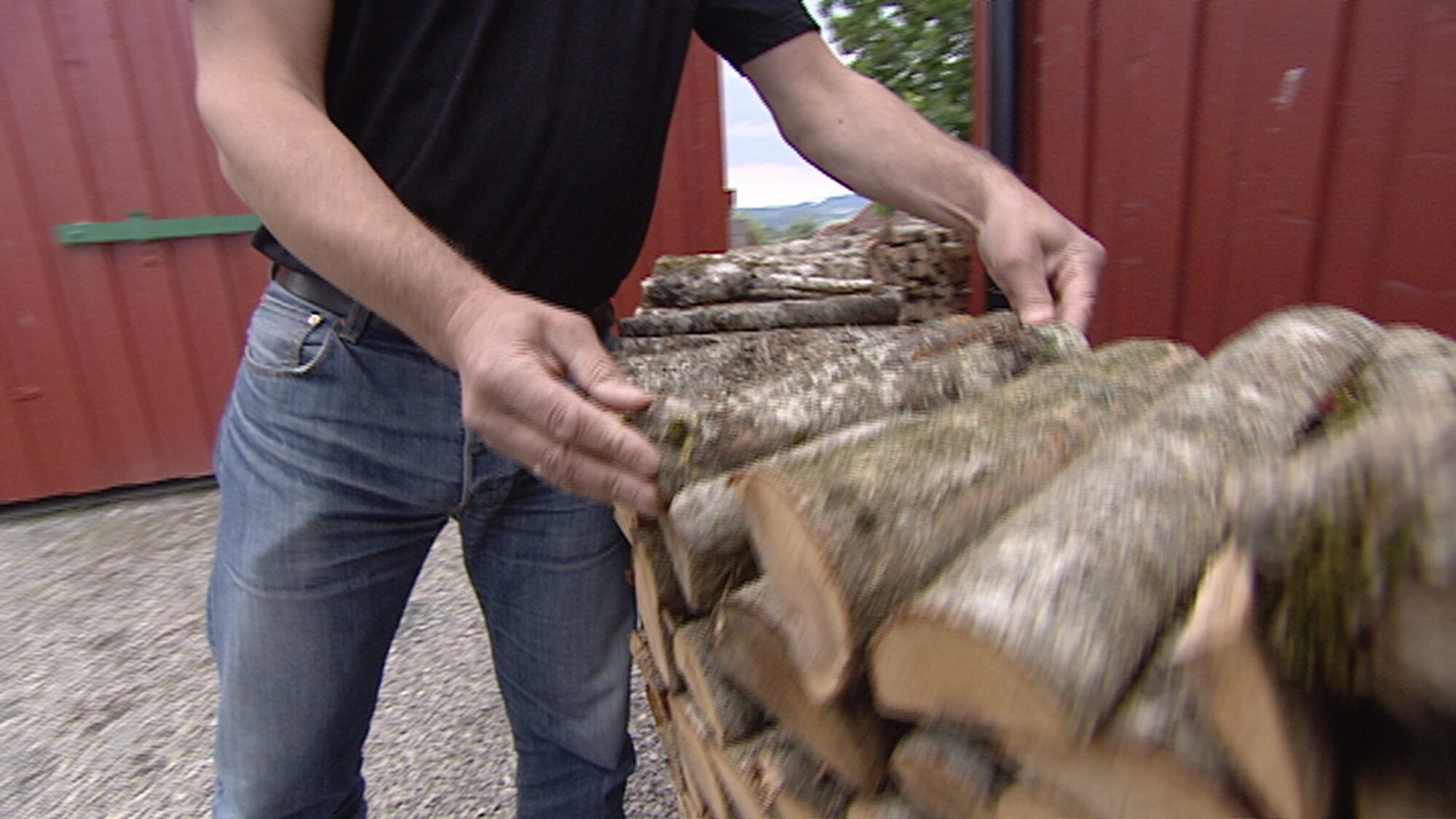 Vedstableren på Inderøy – NRK Trøndelag – Lokale nyheter, TV og radio