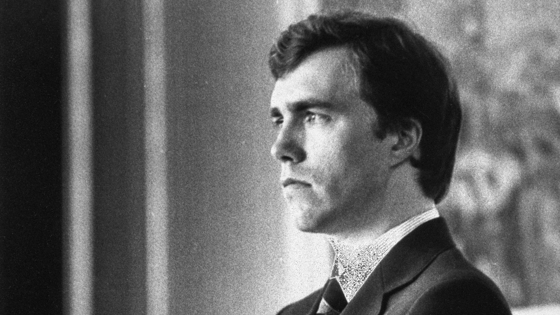 Arkivsak: Bankraner Martin Pedersen – NRK