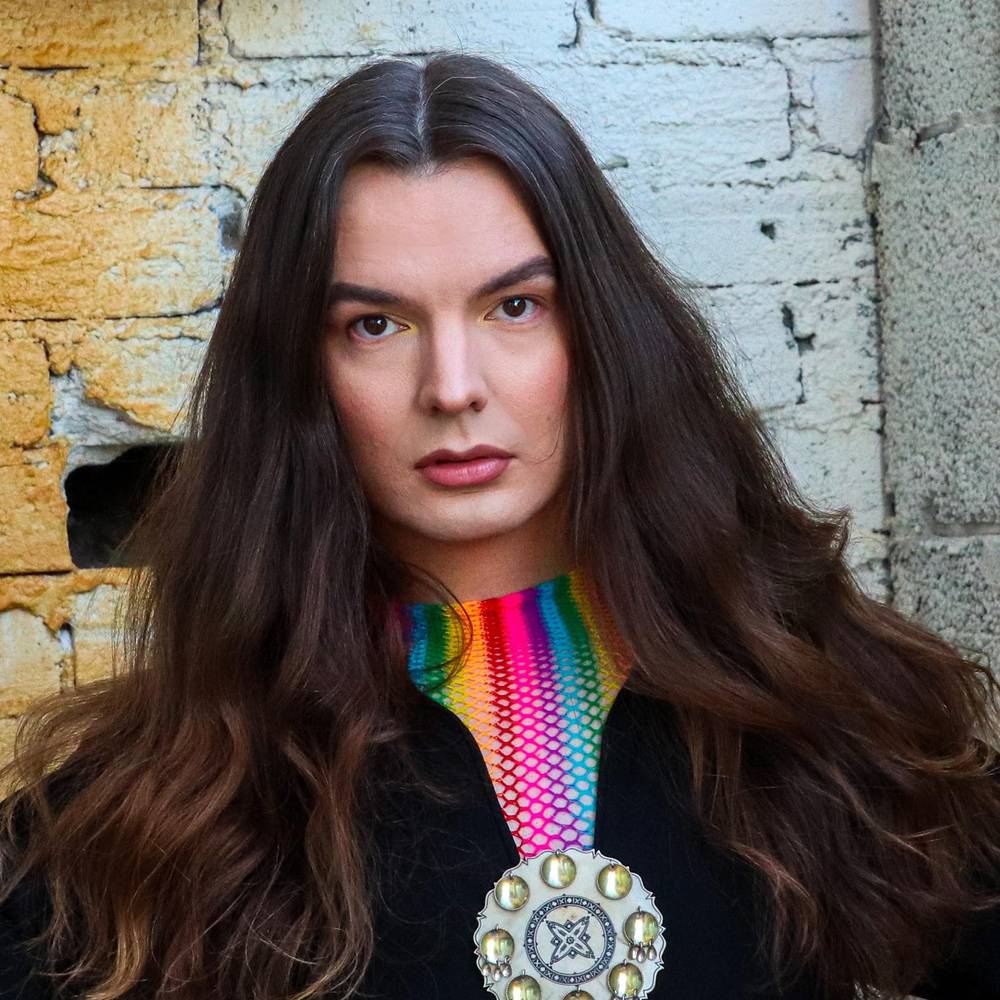 Sandra Andersen Eira (38) er gravid og fremmedkriger i Ukraina – NRK Sápmi