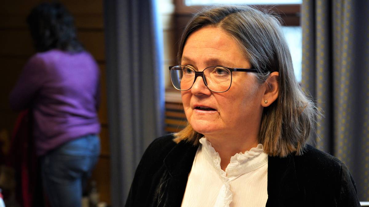 Både fedre og sønner mener de ble seksuelt utnyttet av tiltalte – NRK ...