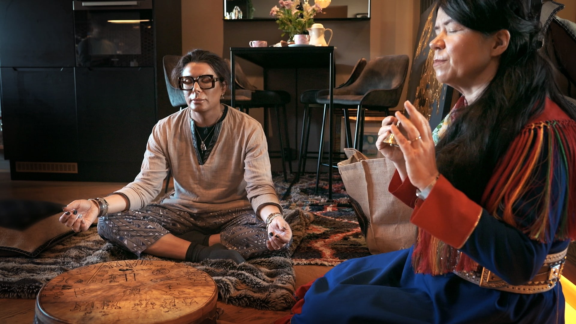 Erlend Elias om den nye TV-suksessen – NRK Sápmi - samiske nyheter ...