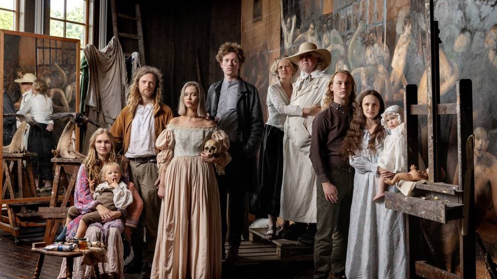 Quiz: Hvem er du i TV-serien Familien Nerdrum? – NRK Kultur og ...