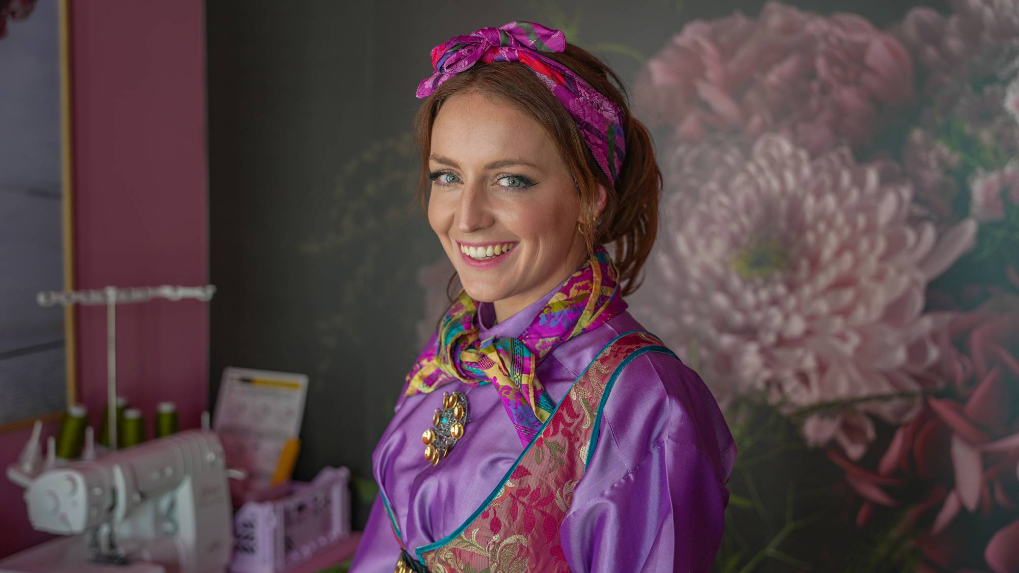 Gullsmed selger vintage smykker – Tise merker en økning – NRK Nordland