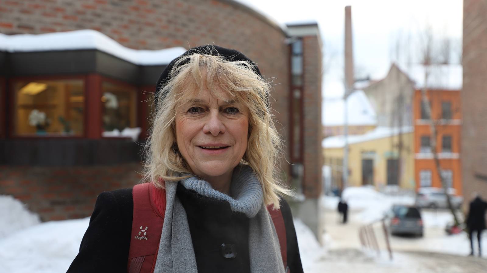 Elsa Lystad bisettes – NRK Kultur og underholdning