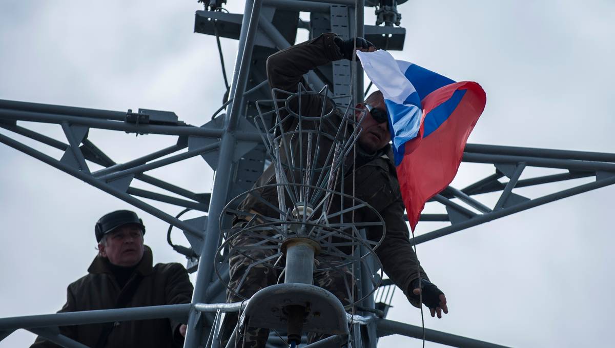 Har heist russisk flagg – Siste nytt – NRK