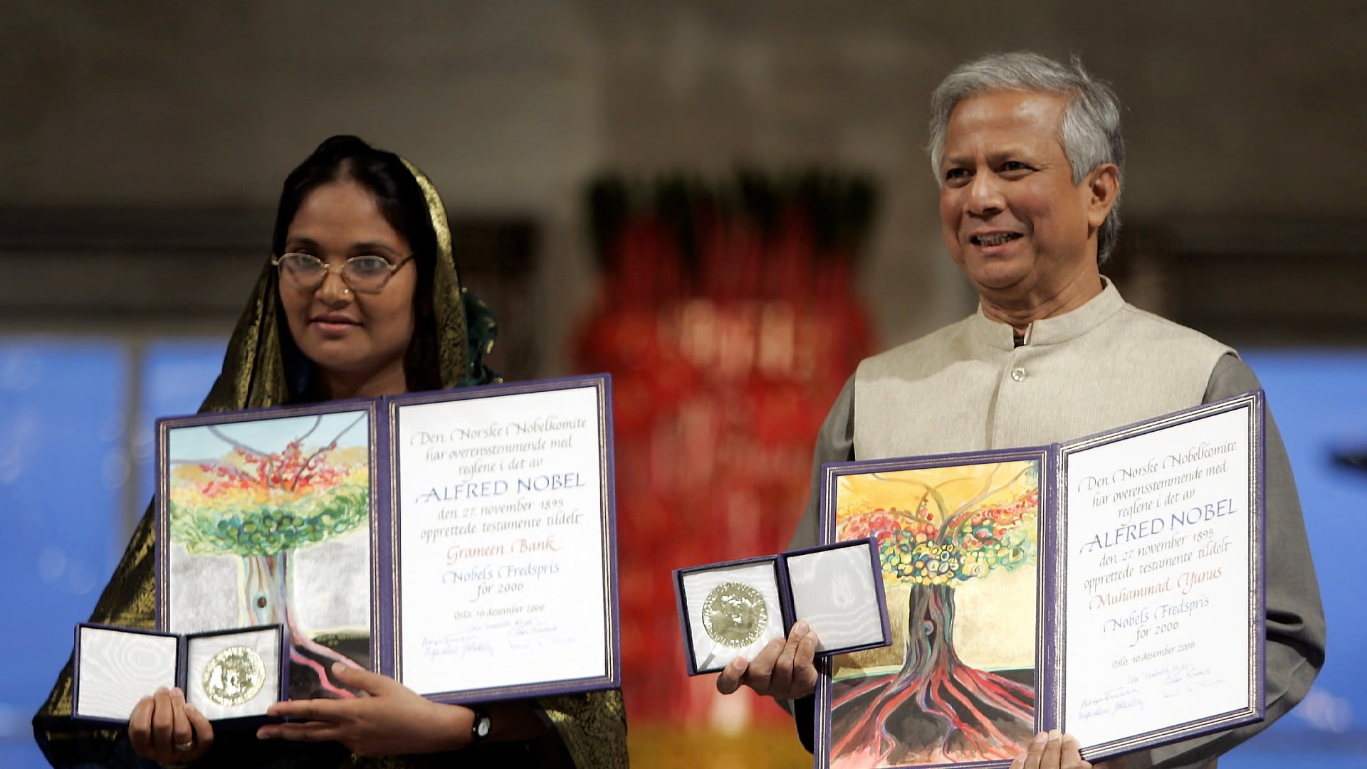 Muhammad Yunus og Grameen Bank ble i 2006 tildelt Nobels Fredspris – NRK